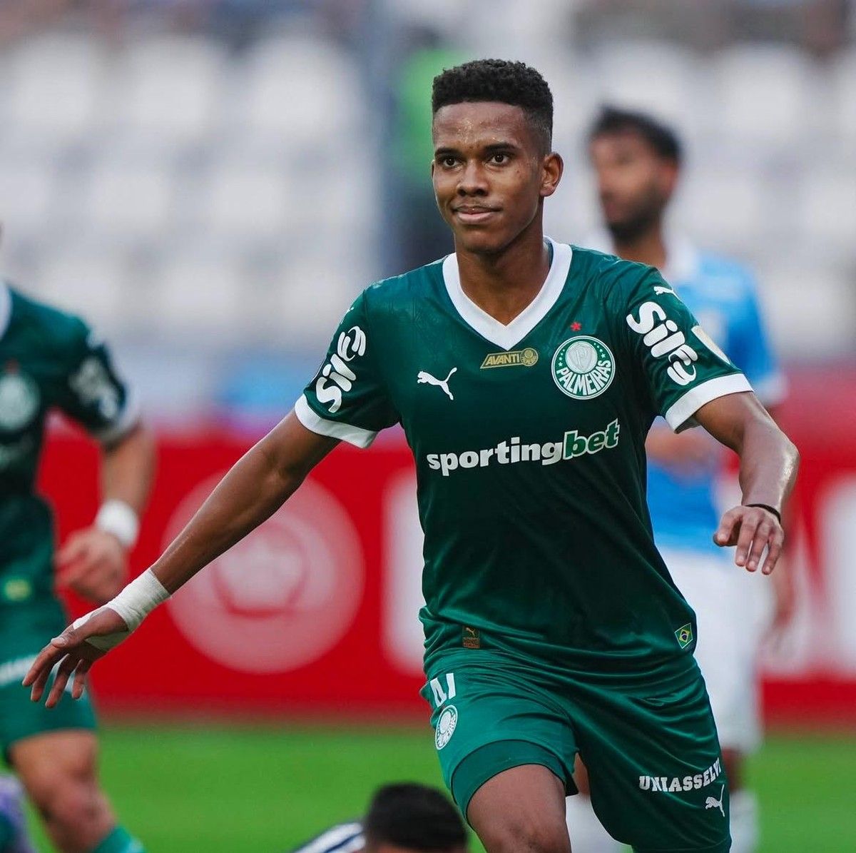 Palmeiras conquista vitória emocionante na Libertadores
